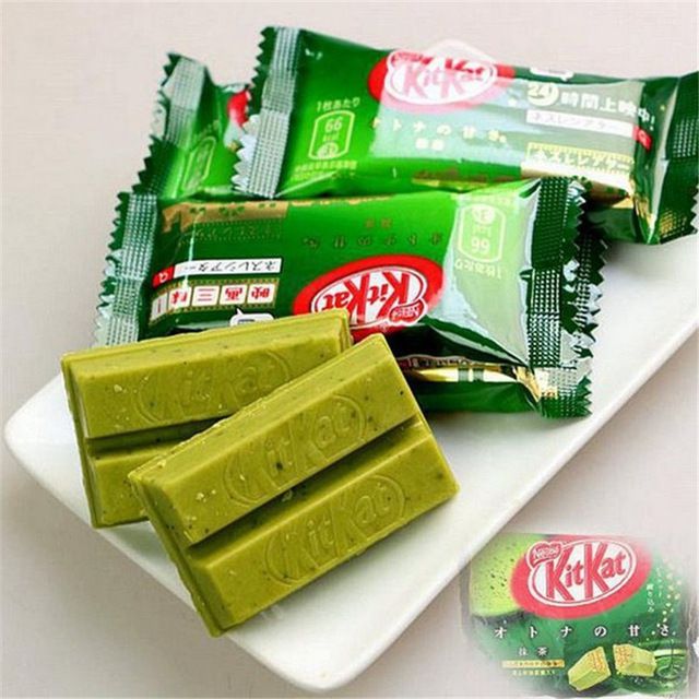 Купить Японский Кит-Кат с зеленым чаем Матча-латте, 12 шт, 135,8 г ...